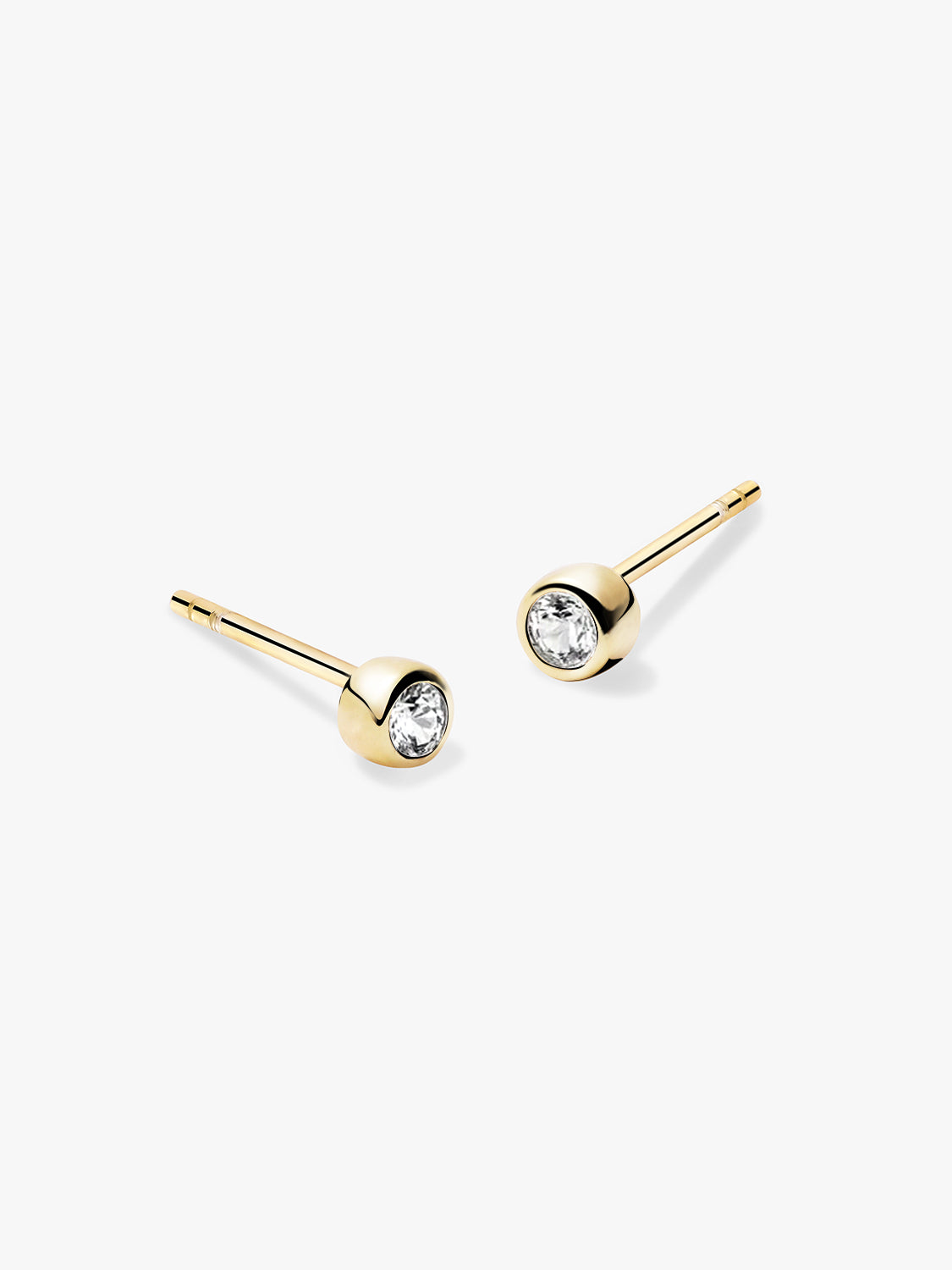 Round Sapphire Studs – OOTDY